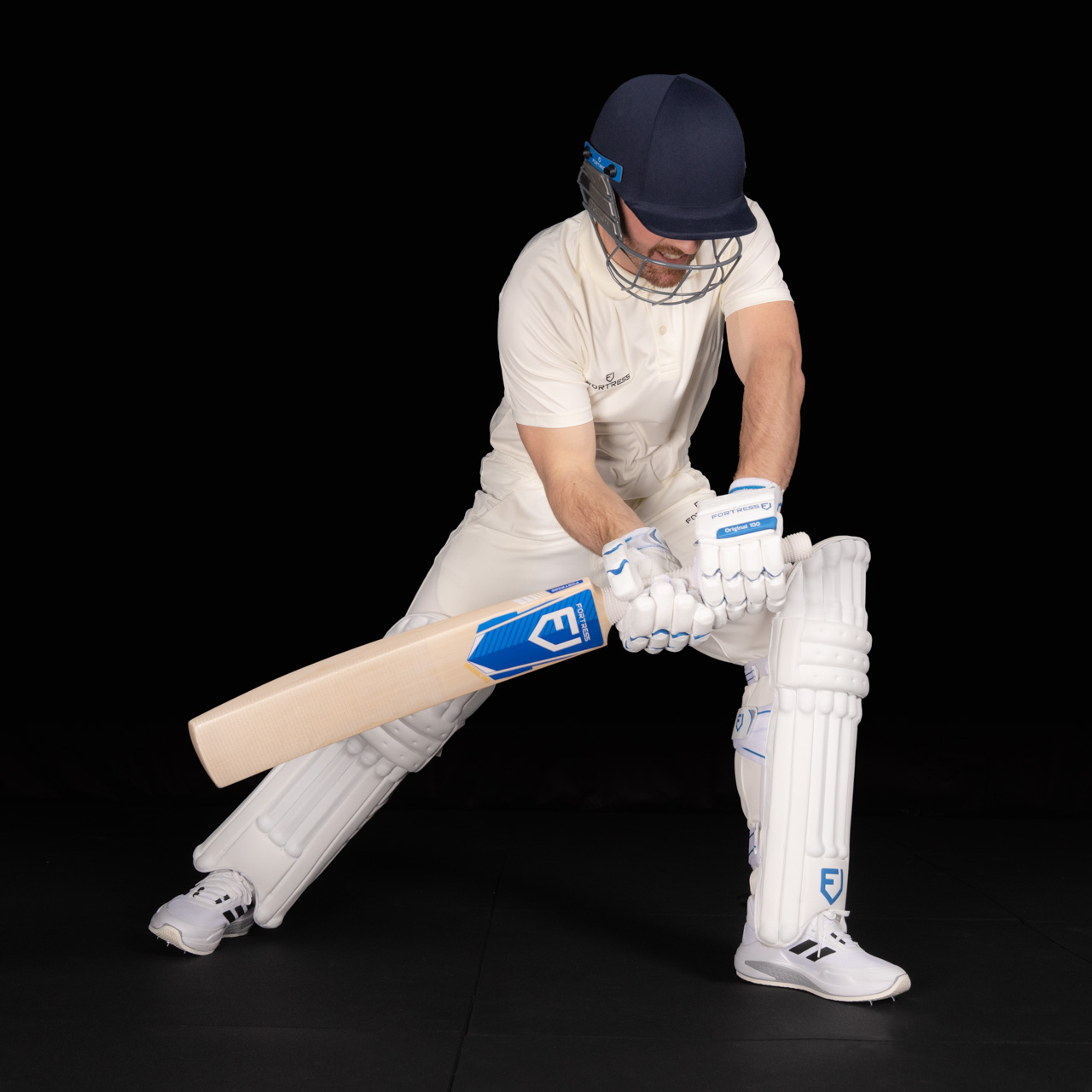 David Lloyd Becomes FORTRESS Cricketer | Net World Sports