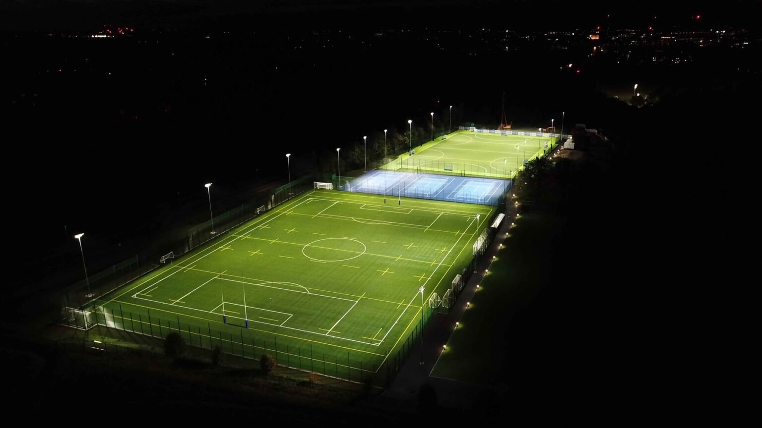 The Complete Guide to Artificial Football Pitches | Net World Sports